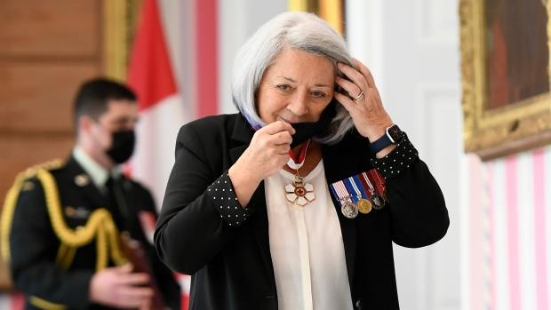 Gov. Gen. Mary Simon offers condolences following death of Queen https ...