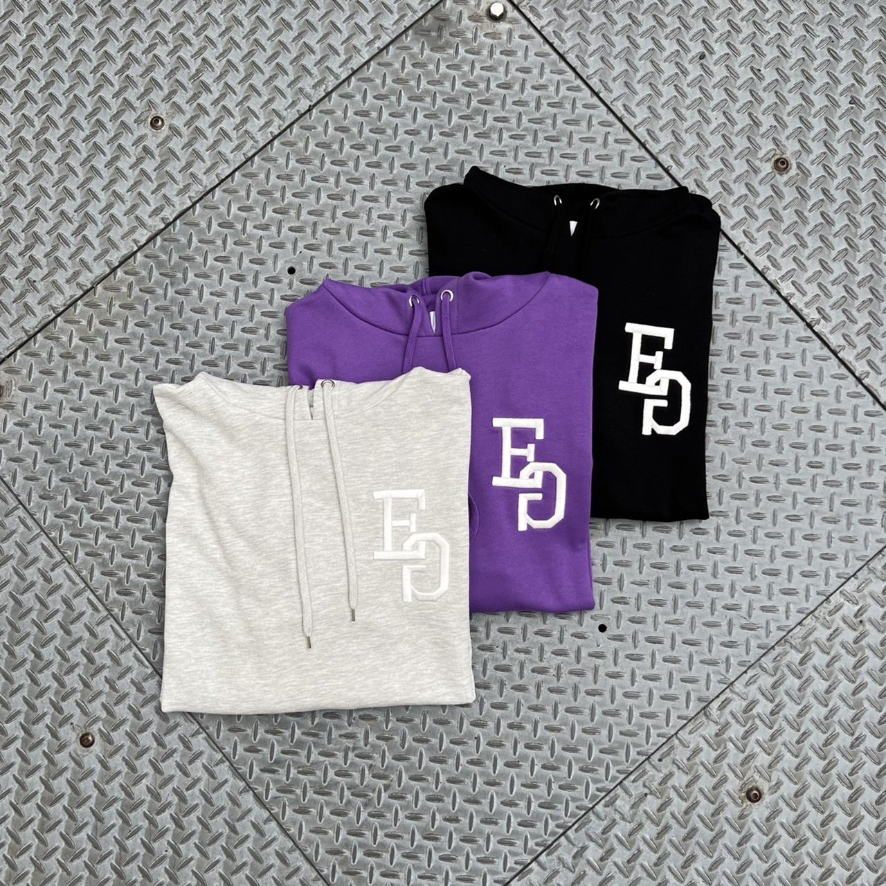 EGOIST on Twitter: "🖤💜🤍 https://t.co/Q1XCPam9TQ https://t.co/anSjy9CCff" / Twitter