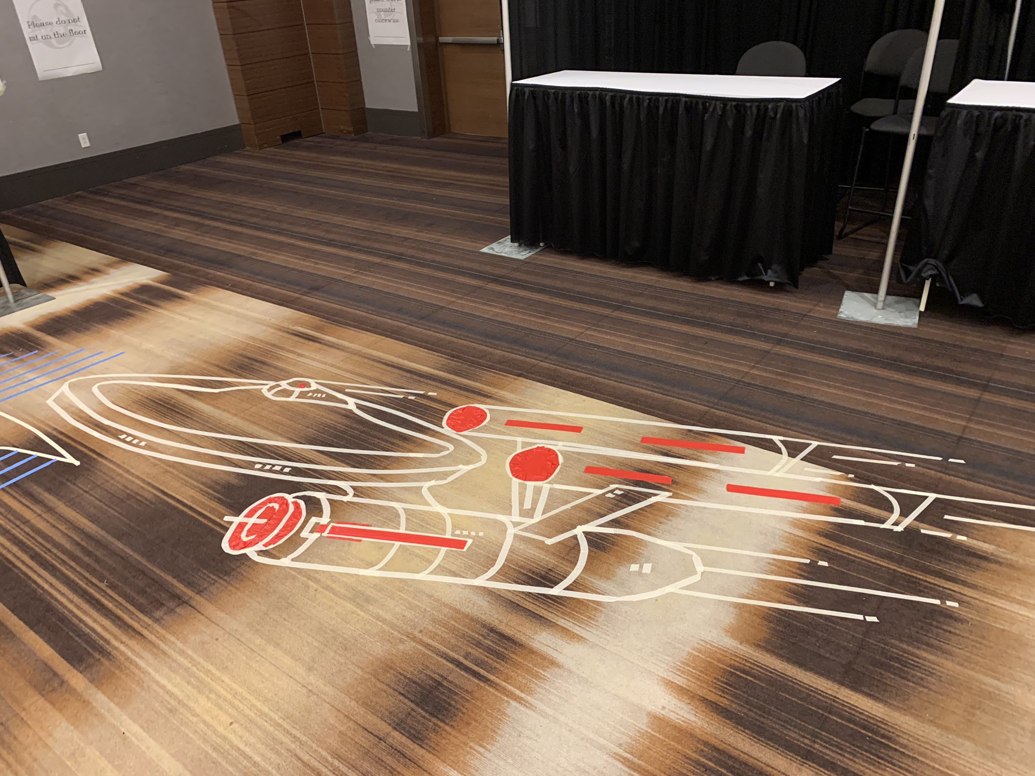 Garrett Wang 🇺🇦 on Twitter: "Tape art from @dragoncon last weekend. #HappyStarTrekDay everyone ...