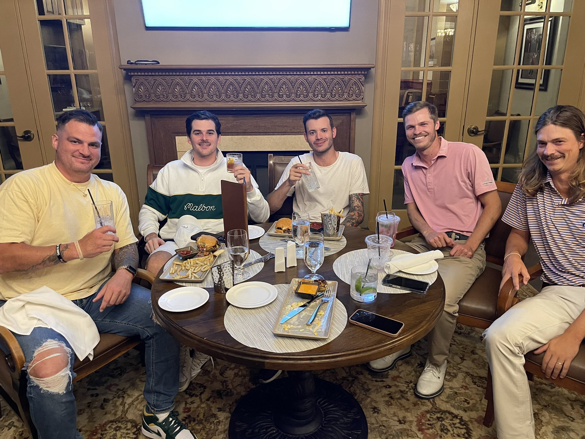 JonnyMac on Twitter: "Let the good times happen @daltoosh @tdwheels #creightonfarms Va golf! Let ...