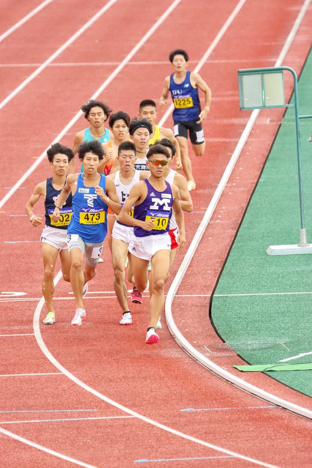 あやか on Twitter: "#日本インカレ 男子1500m 予選 2組 #近藤亨 選手(明治大学) 3'44"44 2着 Q 決勝進出 https://t.co/r4zF8HvgjN ...