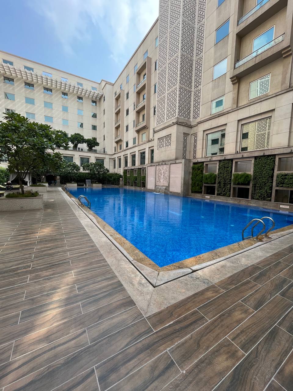 Superteam int00rn in Dilli on Twitter: "Do i drown or do i float https ...