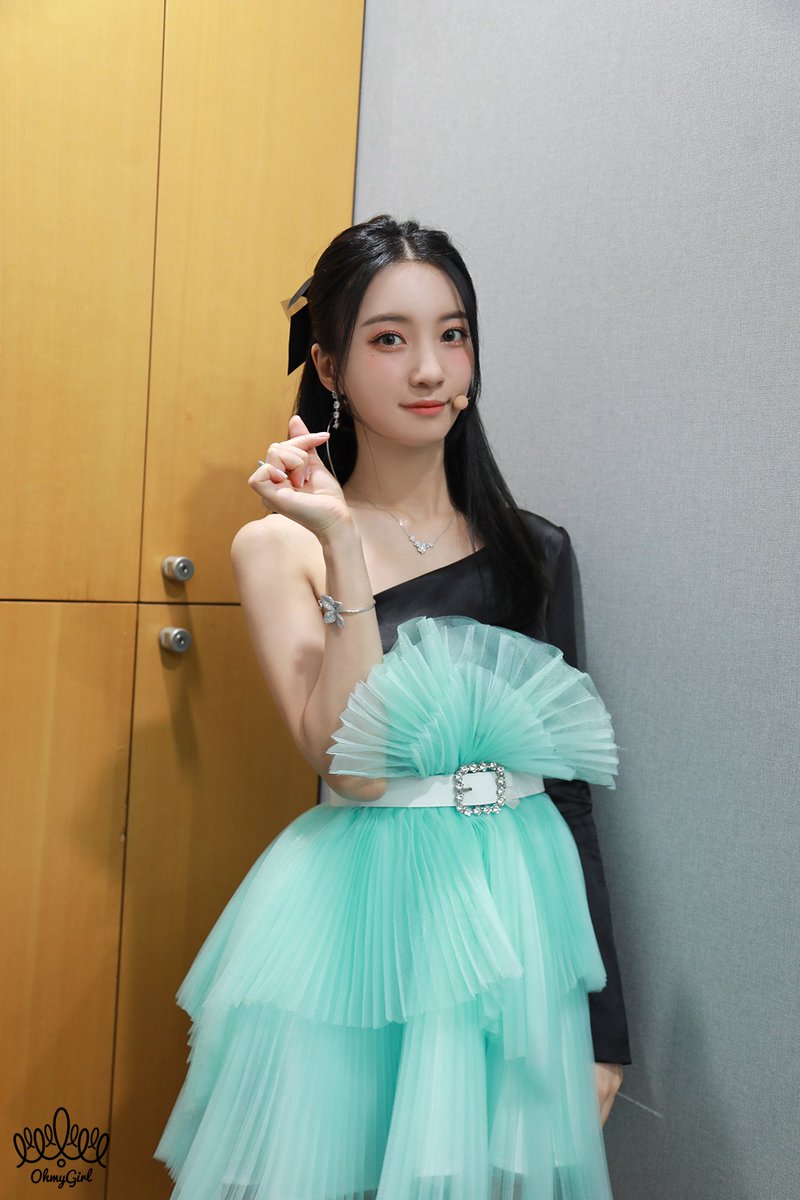 유빈 아카이브 on Twitter: "오마이걸 Diary 131 Page Special Story #유빈 해피유빈데이💜💜 🔗https://m.cafe.daum.net ...