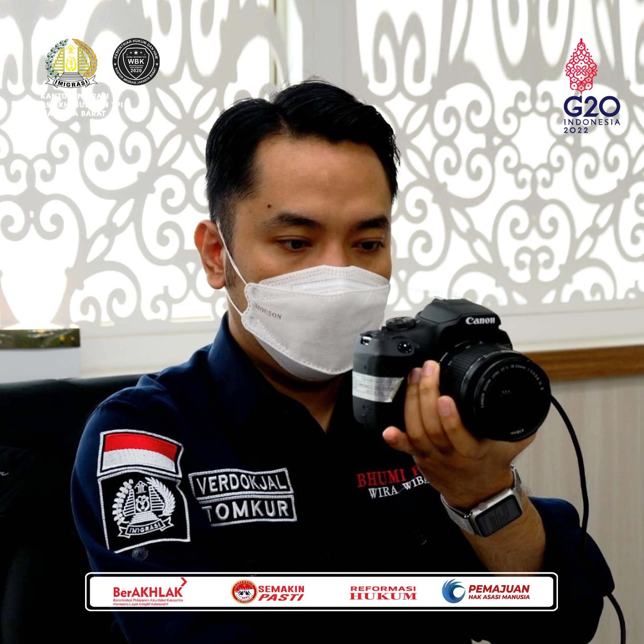 Imigrasi Jakbar on Twitter: "Sahabat Mido, Eazy Passport adalah program pelayanan paspor ...