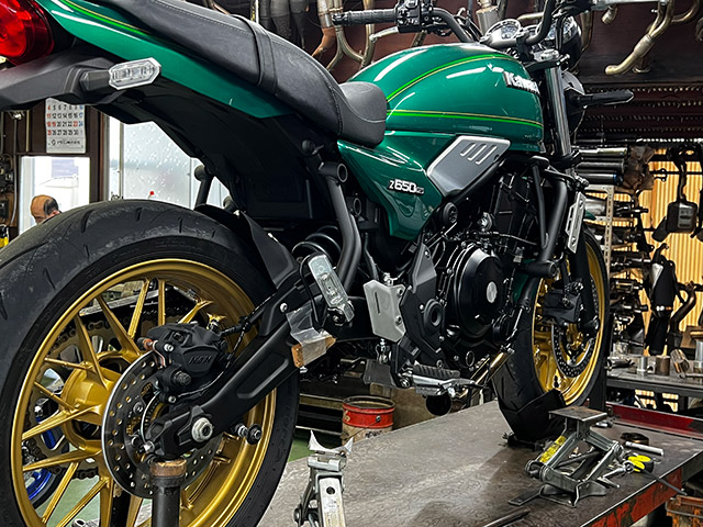 sptadao on Twitter: "気持ちイー！SP忠男 あなたの毎日をスカァッと爽快に SP忠男のマフラー開発奮闘記 ★Z650RSのレトロなルックスには別の手が有るんじゃないか？★ ...