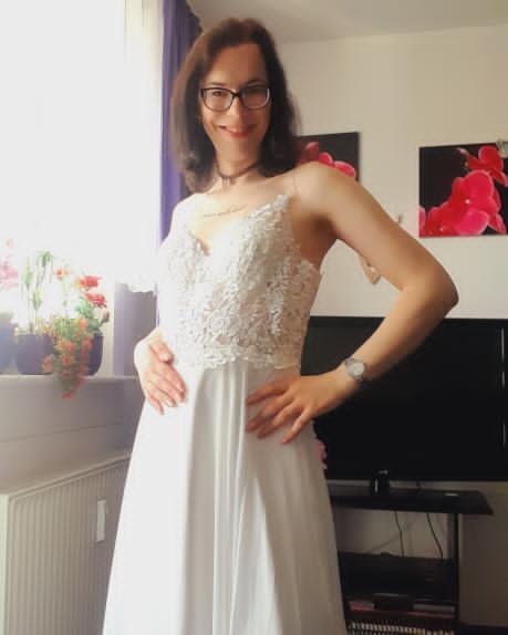 Transsexuelle Samira π³οΈββ§οΈ On Twitter Just A Dream Come True Without Doing Anything Eg Hair