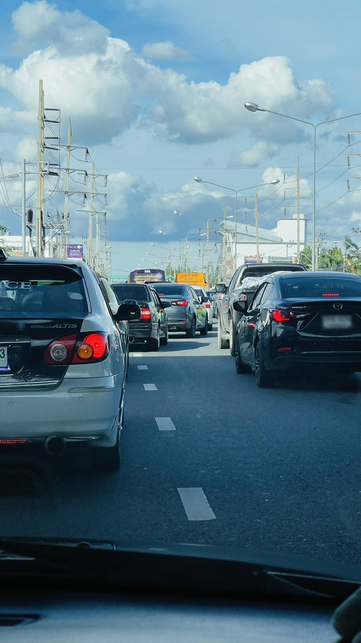 JS100 on Twitter: "RT@rika2029 : 16.48 #ถนนติวานนท์ จากห้าแยกปากเกร็ด มุ่งหน้าแยกสวนสมเด็จฯ ...