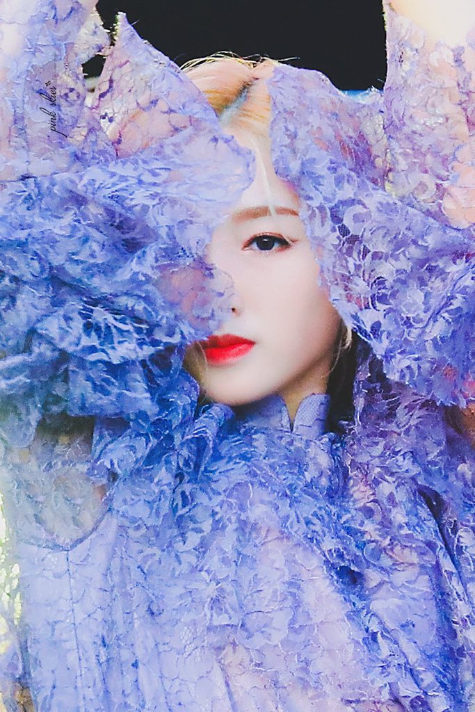 abril on Twitter: "RT @stqrseed: trust issues u will Always be famous."