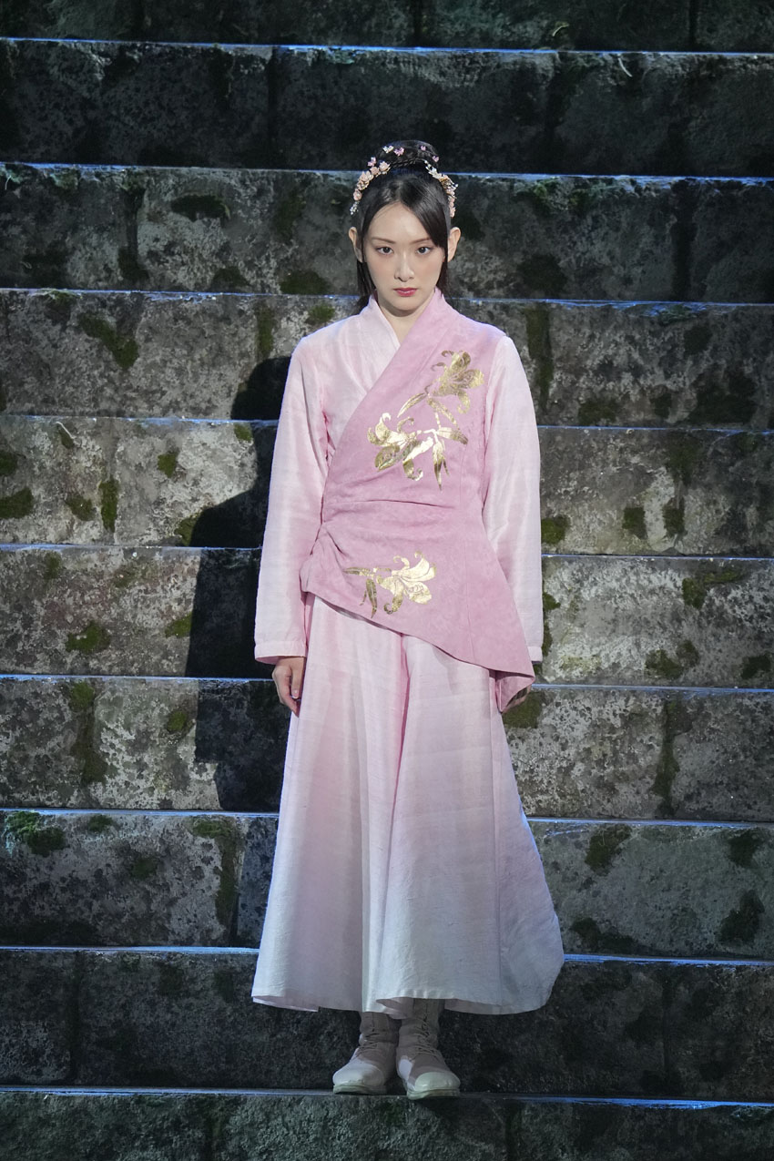 edgeline（エッジライン） on Twitter: "髙地優吾「夏の夜の夢」優雅所作＆コミカル さり気ない気遣いも【舞台写真掲載2】 https://t.co/qbH8vkDNik 髙地 ...