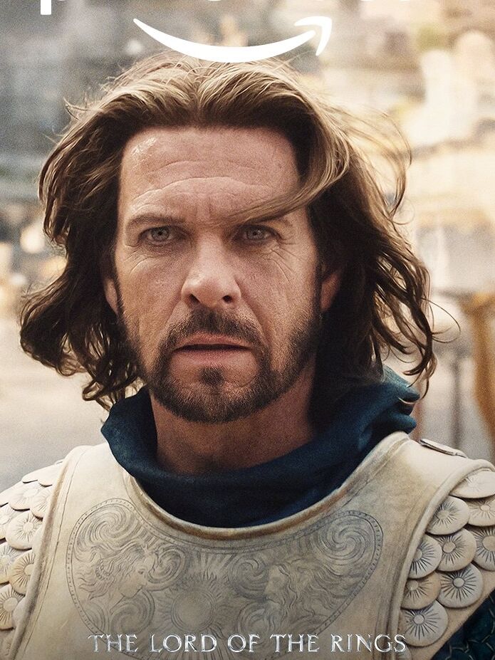 freshwater astronaut 🇵🇹 🇺🇦 on Twitter: "Left is Lloyd Owen who plays Elendil in #RingsOfPower ...