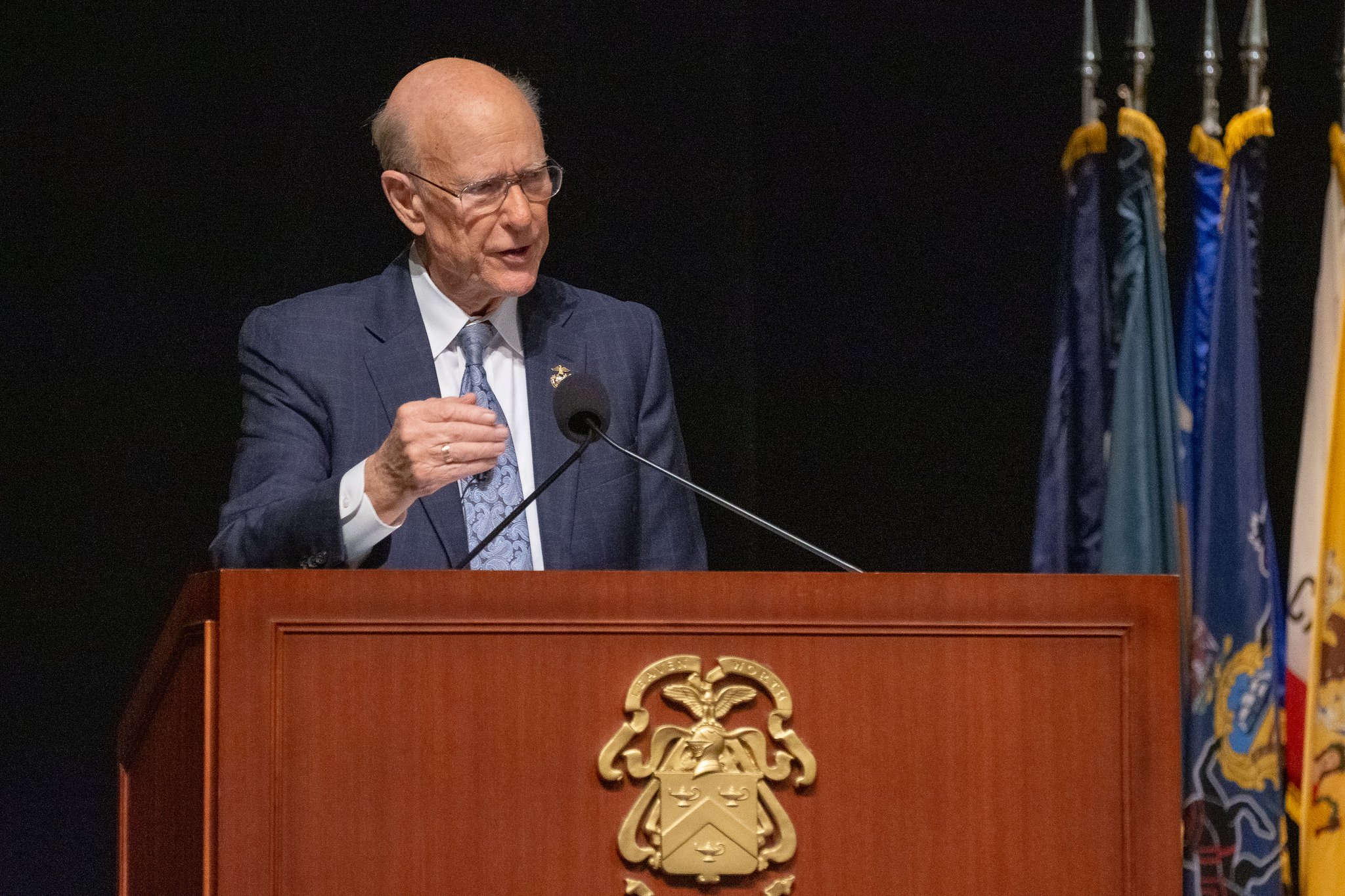 U.S. Army CGSC on Twitter: "Senator Pat Roberts spoke with @USACGSC faculty and students on Sept ...