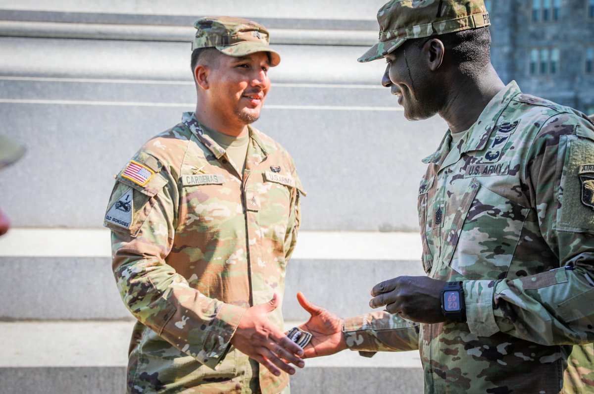 101st Airborne Div. on Twitter: "Command Sgt. Maj. Amara Fofana, the Division Artillery Command ...