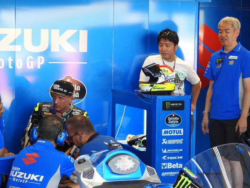 Paddock-GP on Twitter: "WSBK : Dominique Aegerter s’est-il grillé auprès de Yamaha en pilotant ...