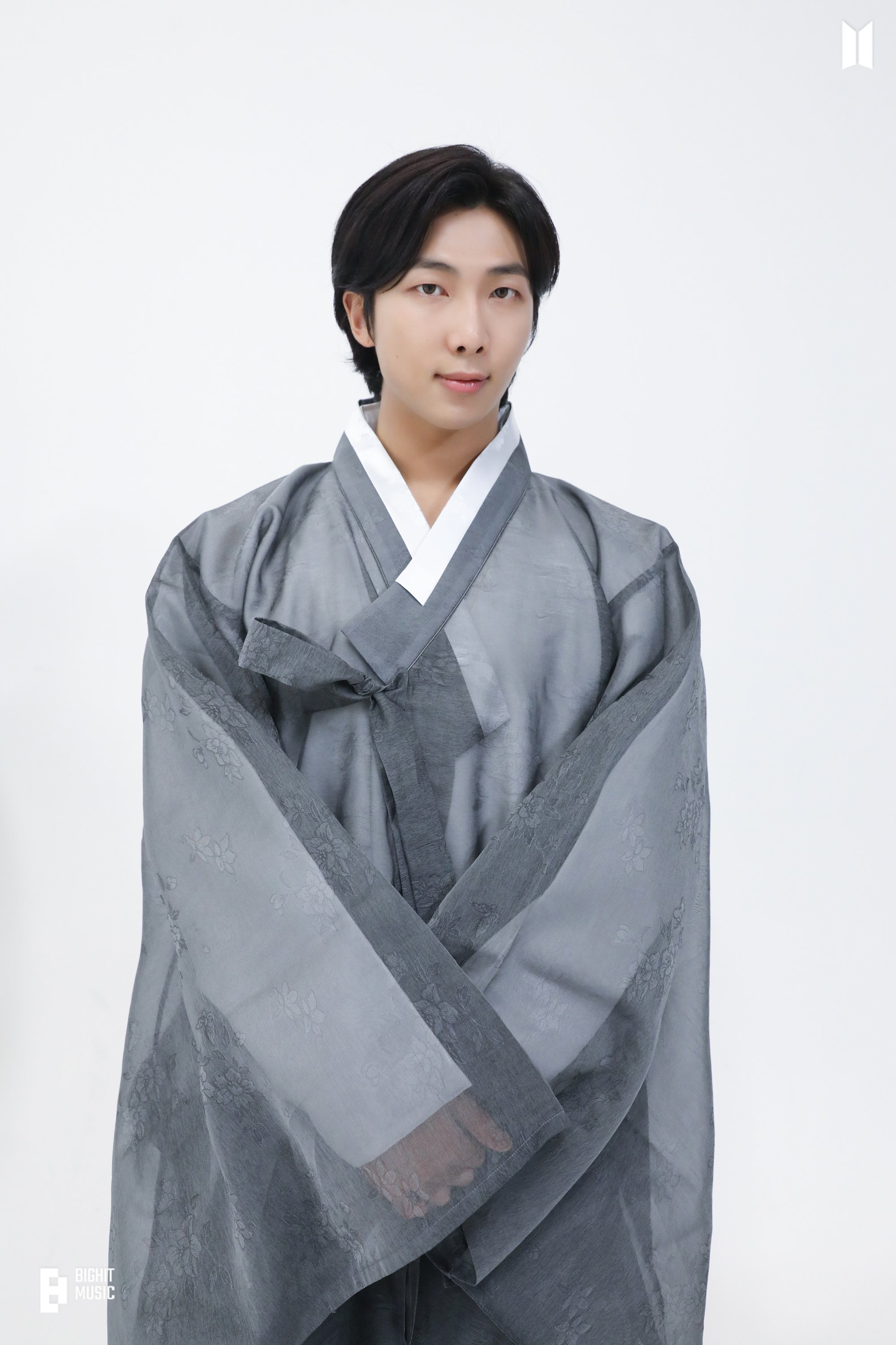 CANDYCLOVER (slow) on Twitter: "2022 HAPPY CHUSEOK @BTS_twt https://t.co/UYqhFTxL8x https://t.co ...