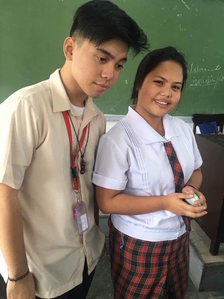 Joem 🌸 On Twitter Who Tf Is This Twink
