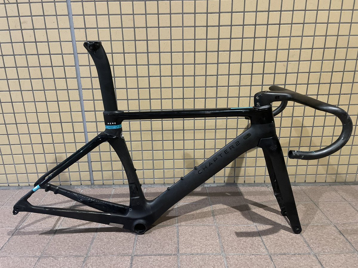 ごはんのおとも on Twitter: "chapter2 rere disc xs 一体型ハンドルとBB、グロメット類込 目立った傷はなく美品です 300k #ロードバイク物販"