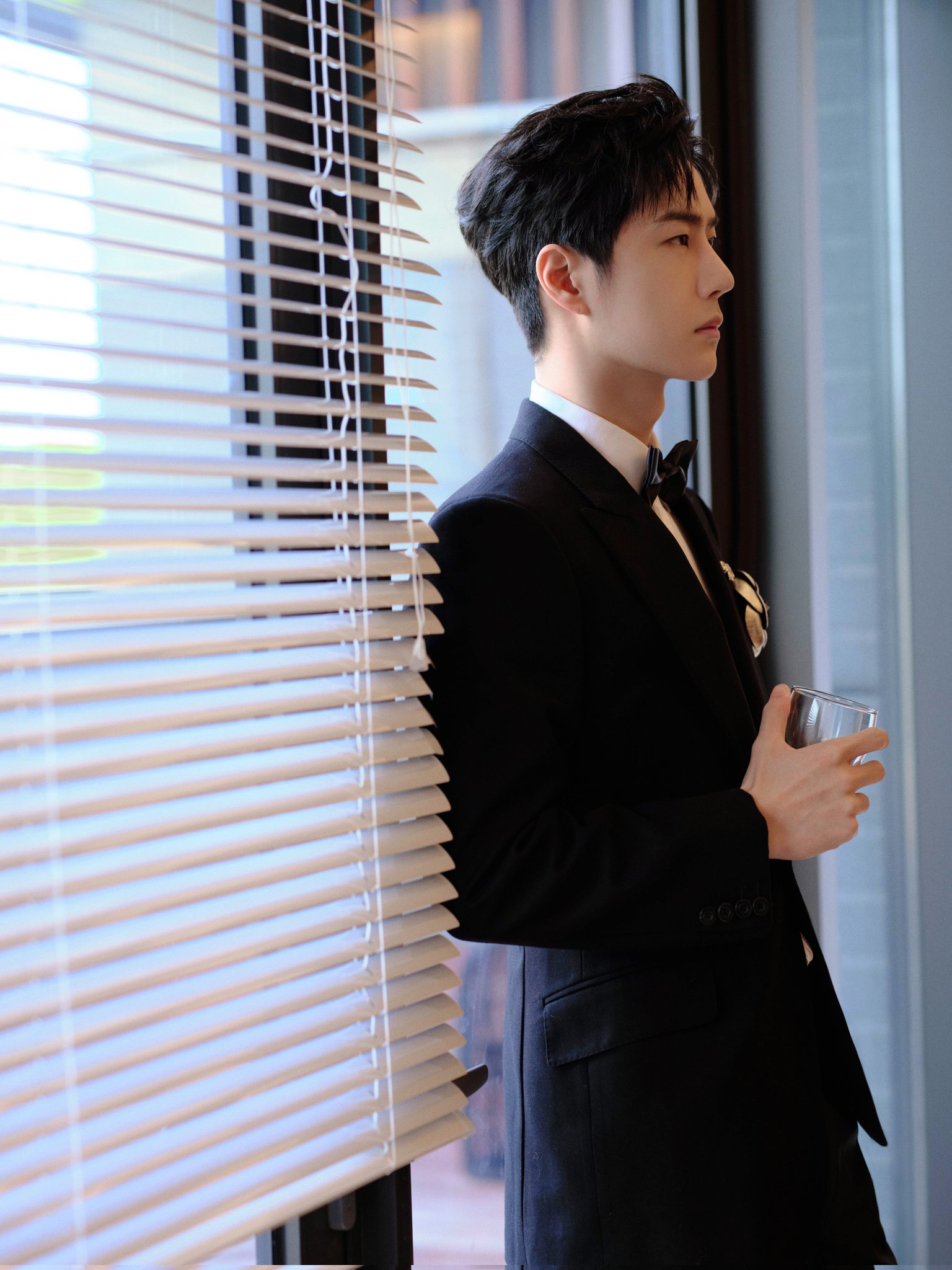 moran🌺🐷🐰♡. on Twitter: "220910 YIBO-OFFICIAL 중추절의 밤 https://t.co/qxAmdIL4cK https://t.co ...