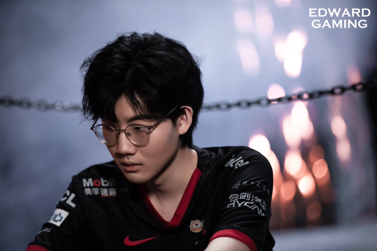 LPL Fanclub on Twitter: "Jiejie Junjia Scout Viper"