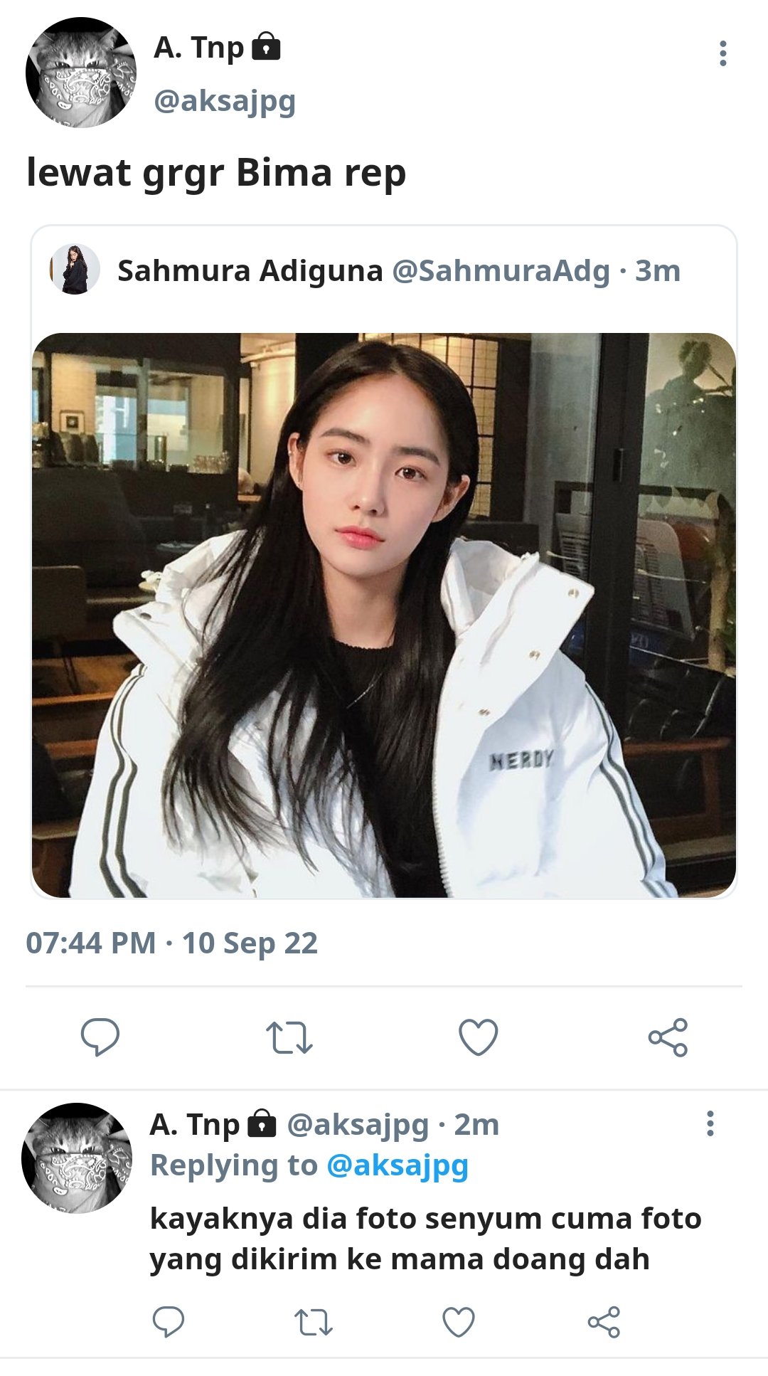 Albi. on Twitter: "41. Tapi kok di qrt nya bukan foto Mala 🤔 https://t.co/yfqyQp5Sui" / Twitter