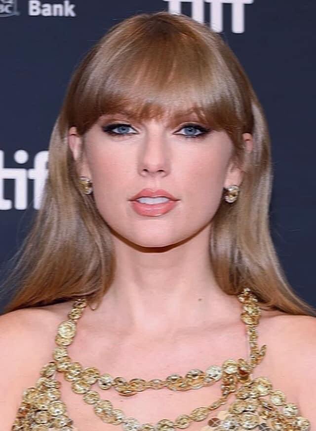 Taylor Swift Front Bangs