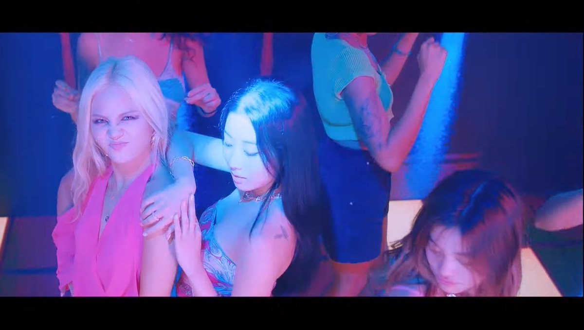 Girlgroups Brasil on Twitter: "COMO SÃO BELAS! A Sorn revelou o MV teaser de "Nirvana Girl ...
