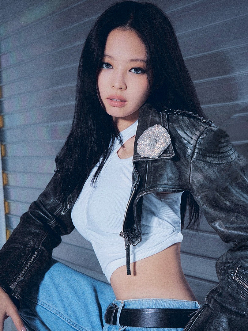 ace on Twitter: "RT @G0THRUBY: hot girl, jennie kim"
