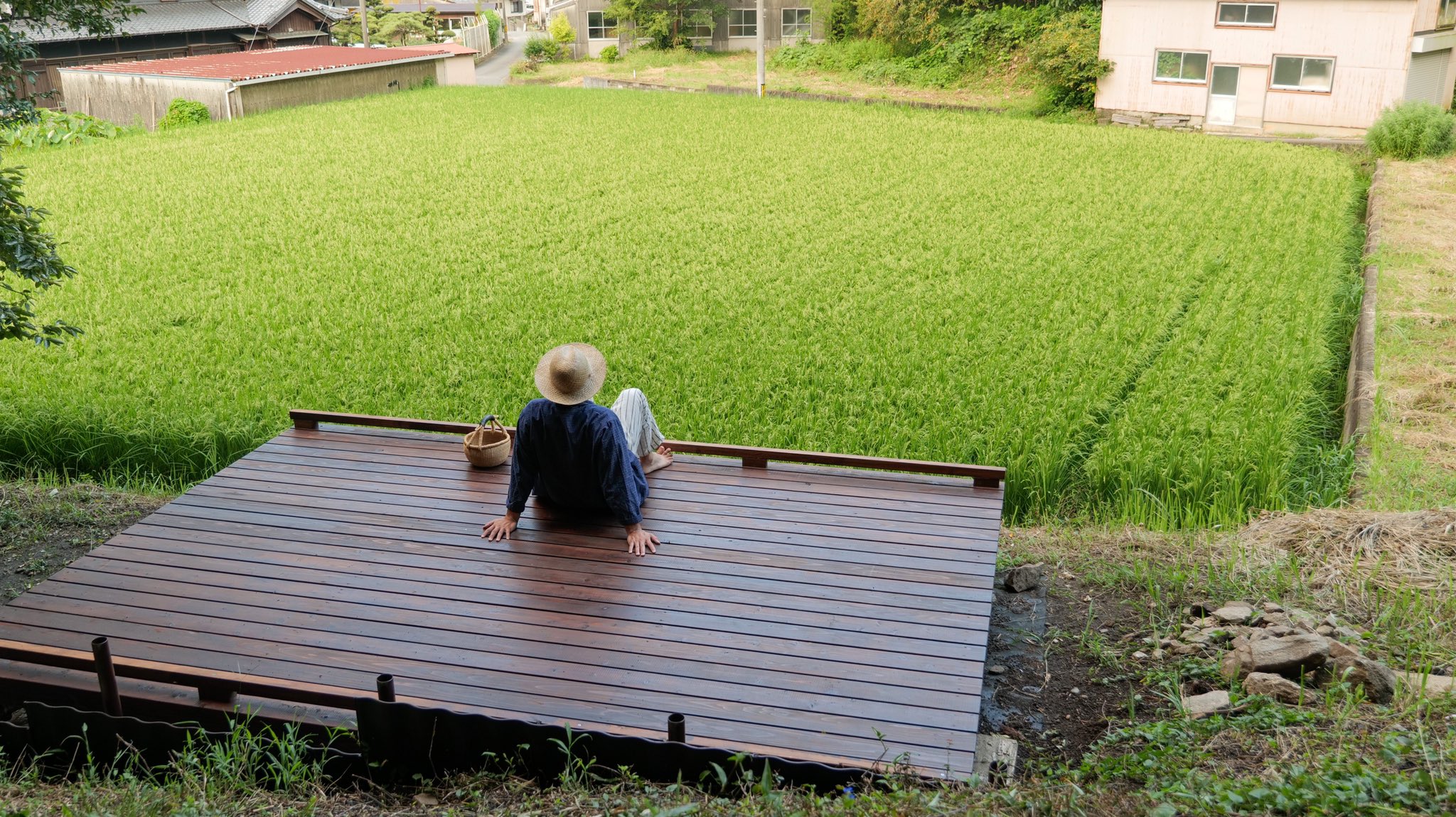 TAKASU TILE / 田舎暮らしの日常 on Twitter: "ウッドデッキから、おはようございます https://t.co/j3rY7iMwDv" / Twitter