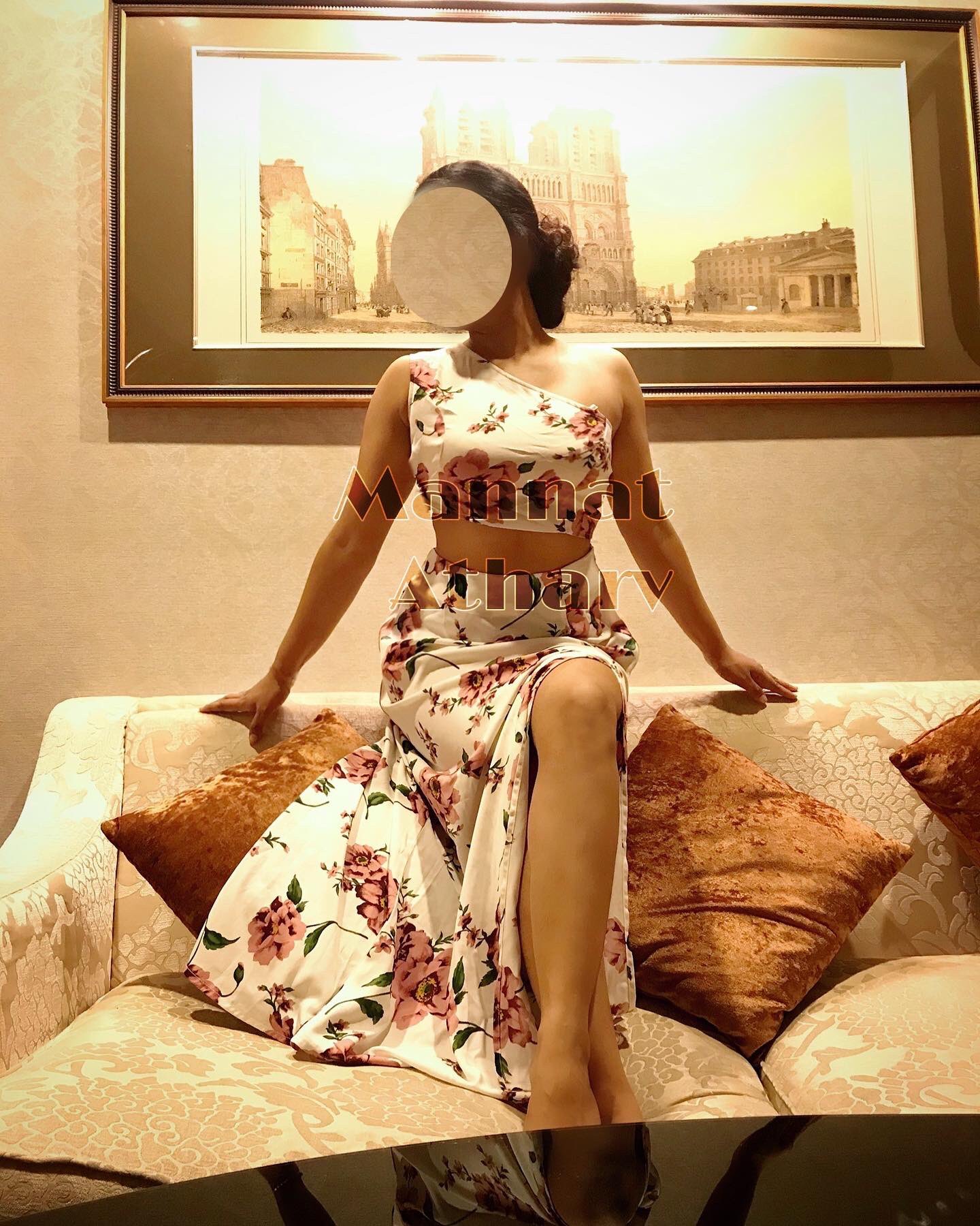 Mannat Atharv on Twitter: "I’ll be your favourite stranger https://t.co/pYLeTNlMLb" / Twitter