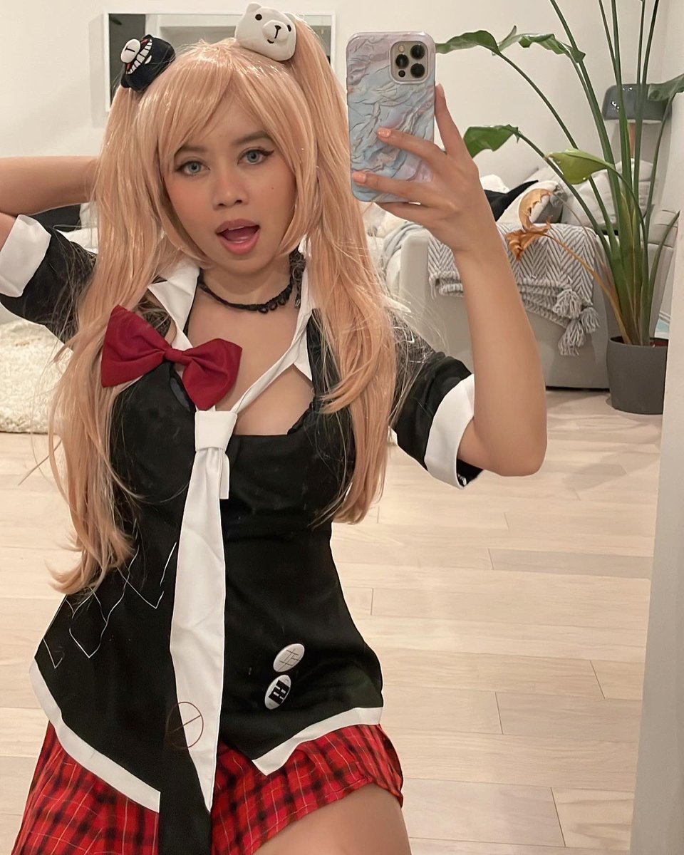 Kimmie D on Twitter: "Ultimate Despair Junko Enoshima!"