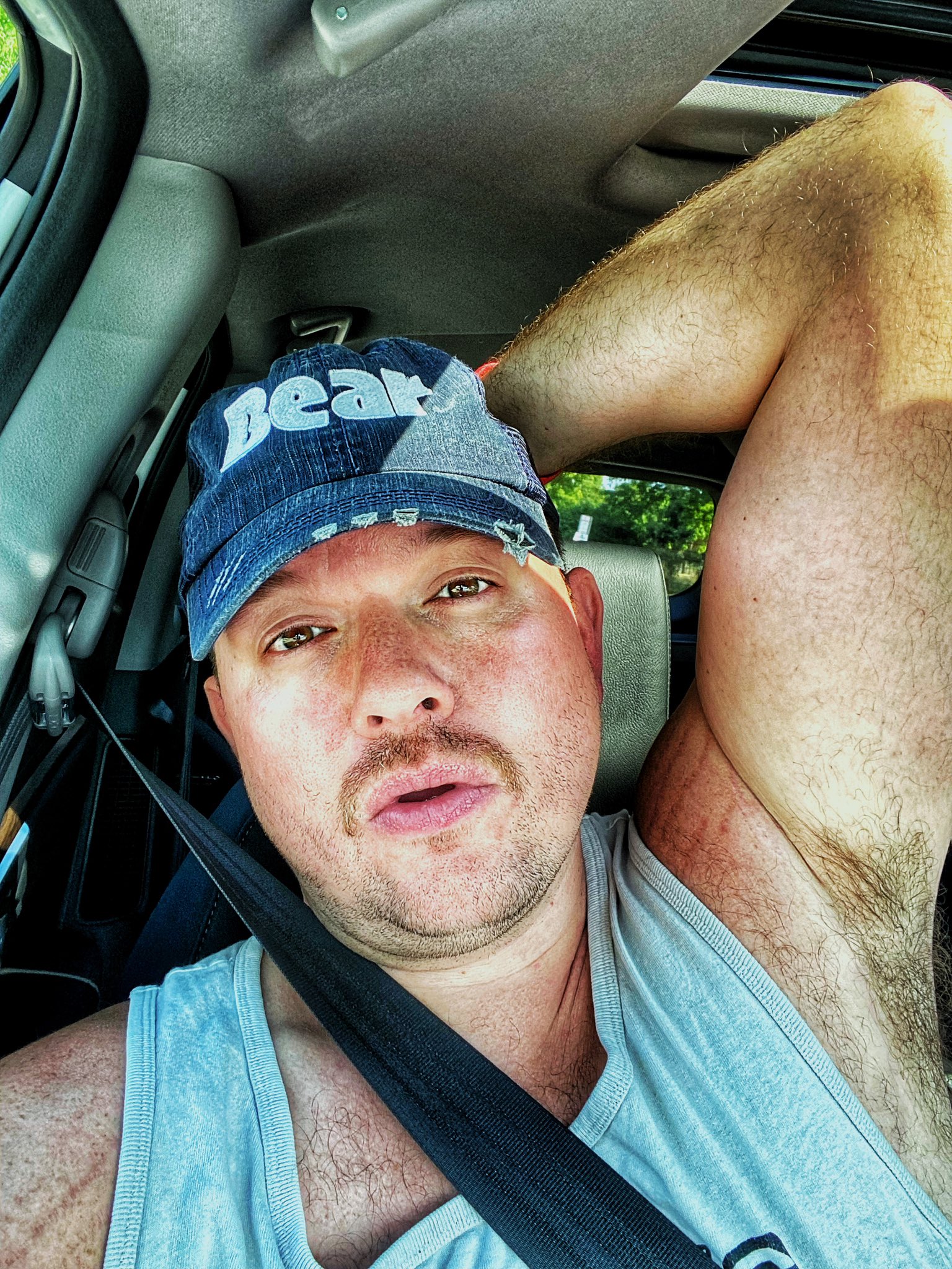 jeff on Twitter: "Serving dad vibes, the kind of dad who wants you to fuck them after they are ...