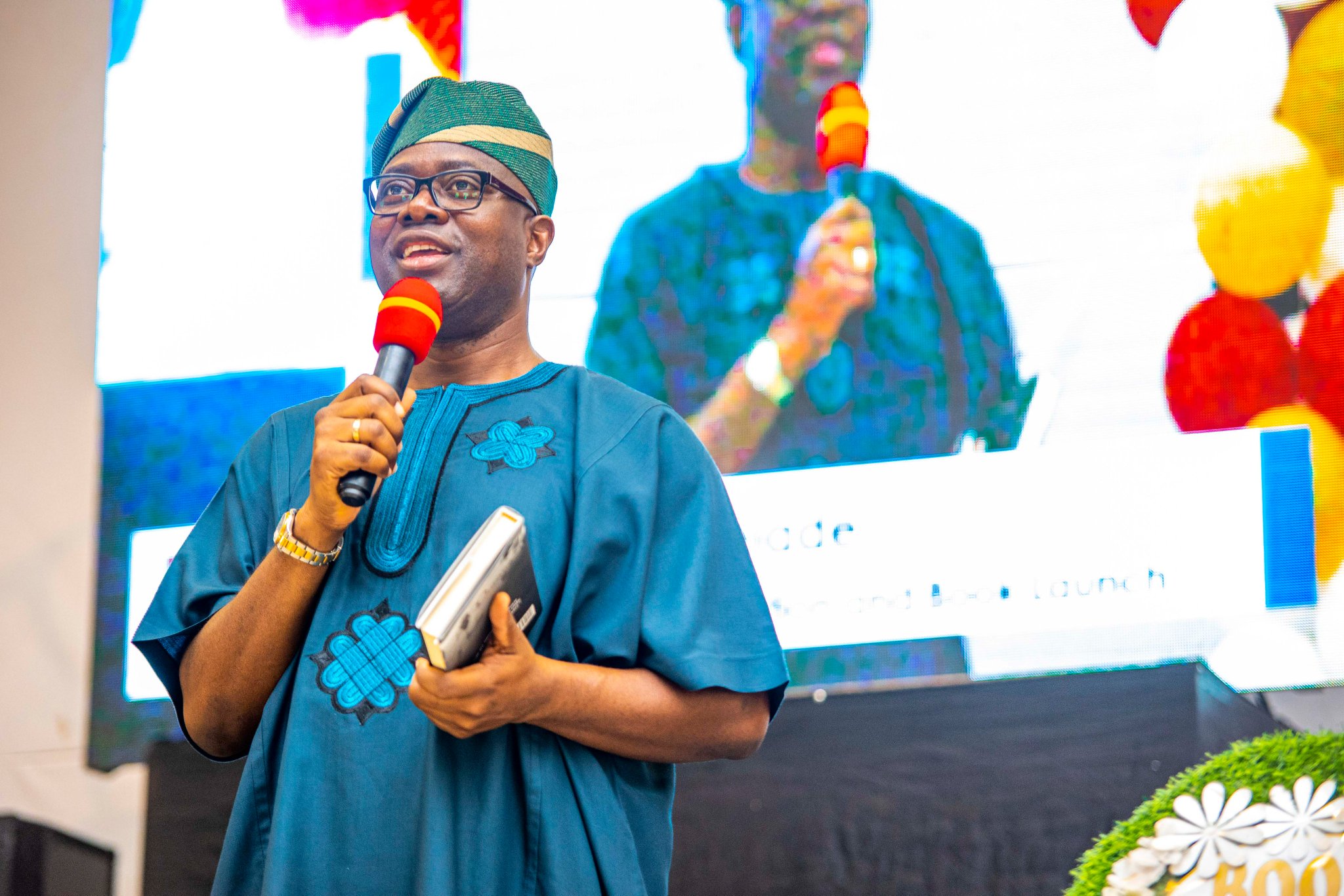 Seyi Makinde on Twitter: "Prince Oyelade also held a book launch for his memoir titled ‘Dotun ...