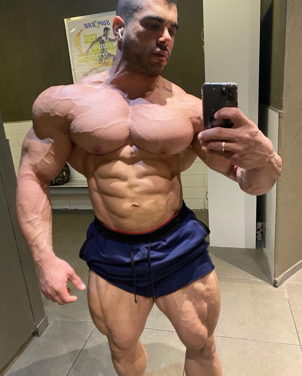 Graham Smith on Twitter: "Sahar Kazes"