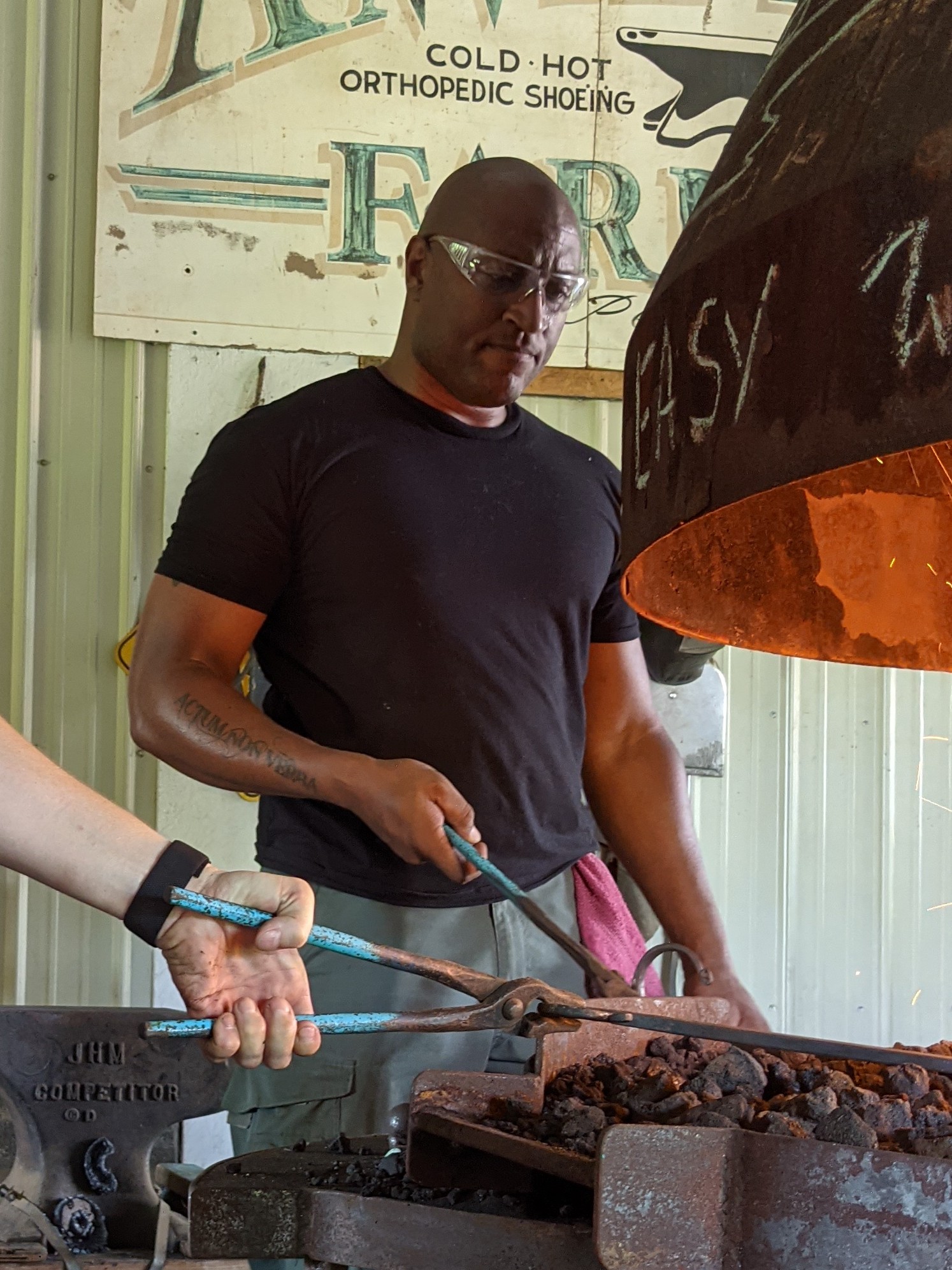 Darrell_Ross on Twitter: "So today I took my first ever blacksmithing class! Holly Fisher is an ...
