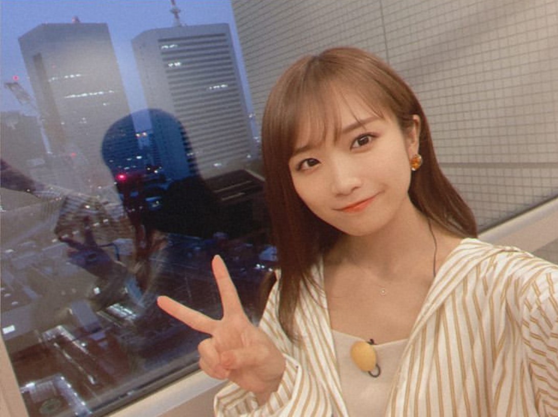 秋元真夏生誕祭実行委員会2022 On Twitter 【まな便り♪】 本日のまなったん💘 ・1859~2309 フジテレビ系「fnsラフ&ミュージック2022~歌と笑いの祭典