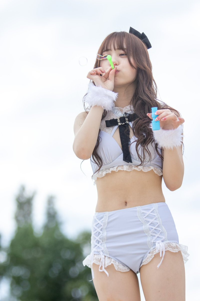 えすけぇ@おんぷ on Twitter: "2022年9月11日 近代麻雀 KissBee大江れなさん♪ 第二部撮って出し♪③ シャボン玉に夢中なれなぱんがかわいい！ #近代麻雀水着祭2022 ...