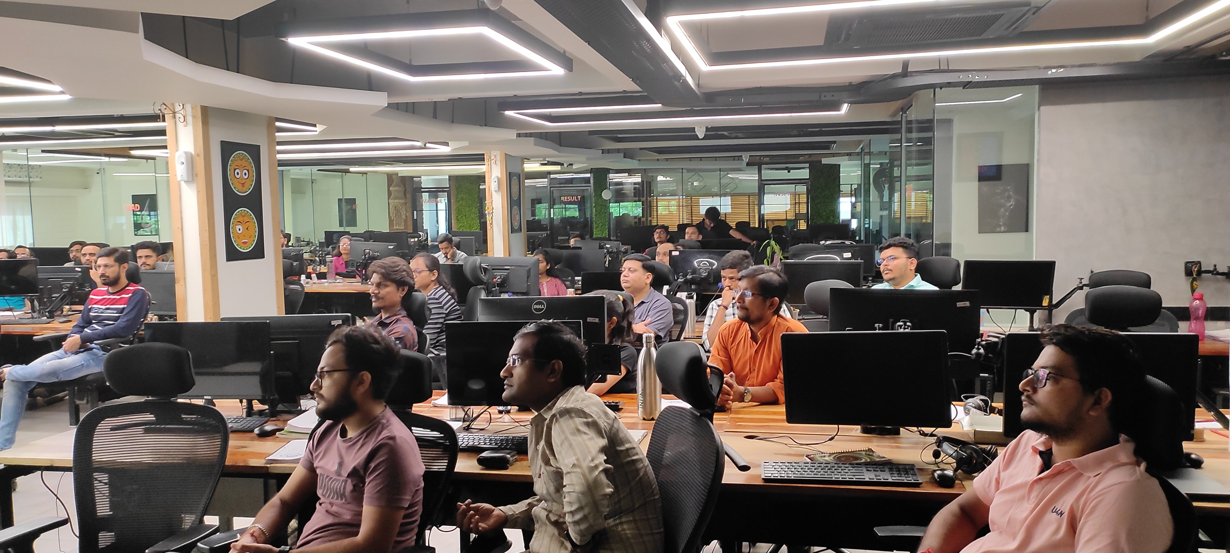 Prem Thakkar #laravel (@sudolaravel) / Twitter