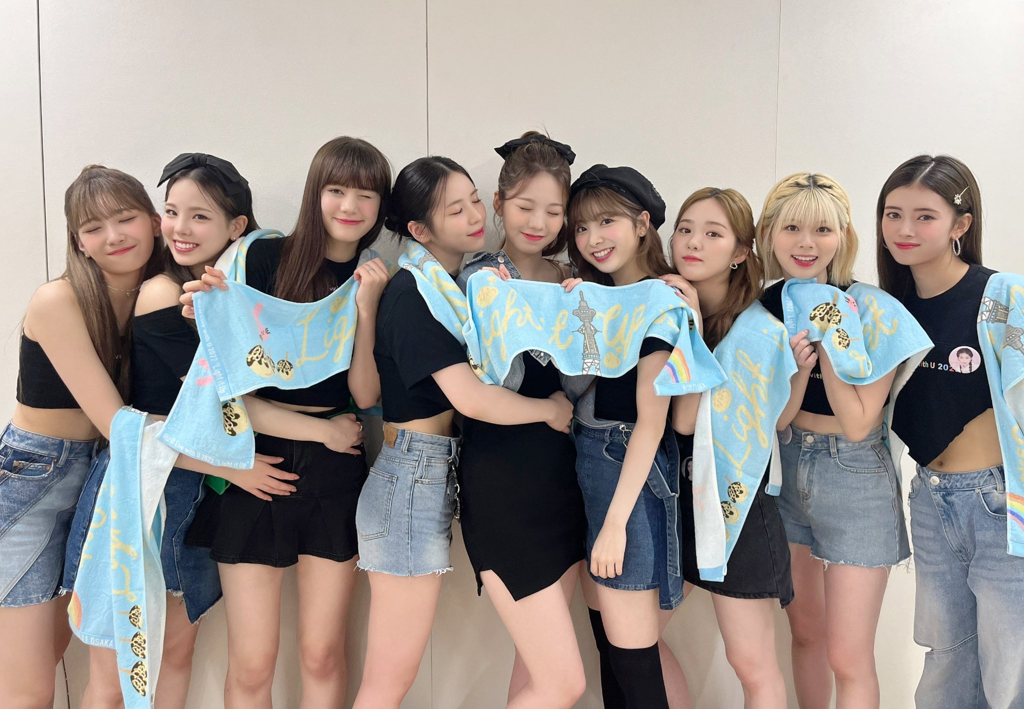 NiziU on Twitter: "大阪公演2日目👏🏻 WithUがた〜〜くさん貯めてきたワクワク💓素晴らしい団結力👍🏻応援のおかげで忘れられないステキな1日となりました🥺 WithUにとっ ...