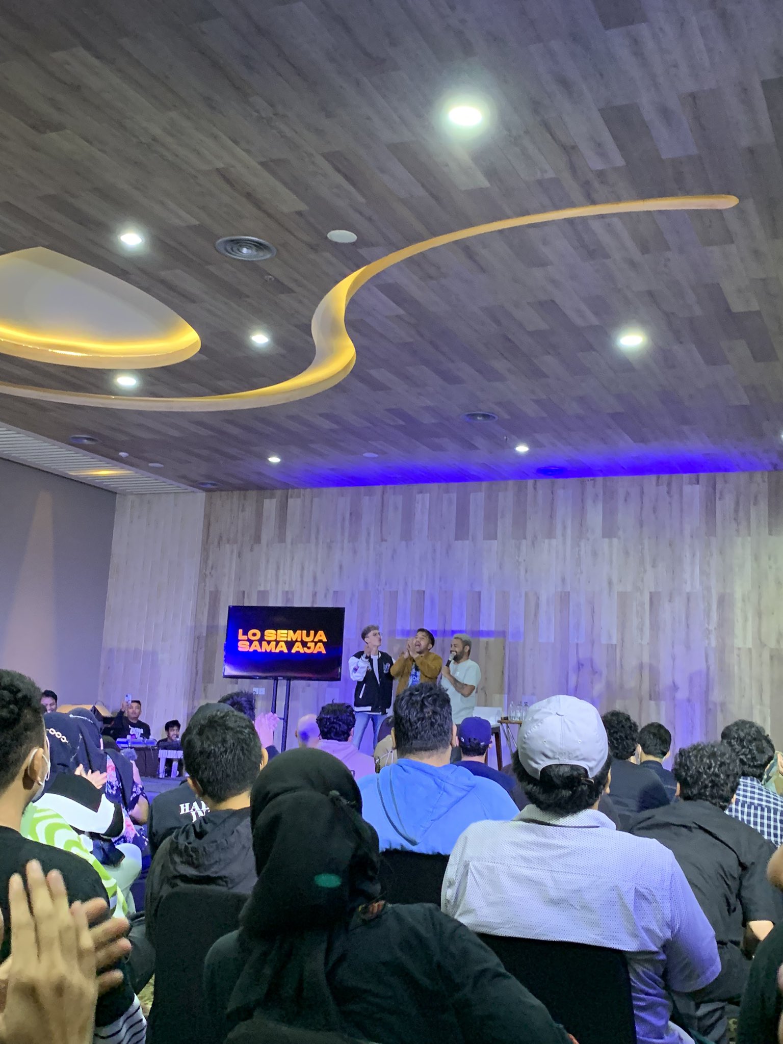 Adriano Qalbi (@adrianoqalbi) / Twitter