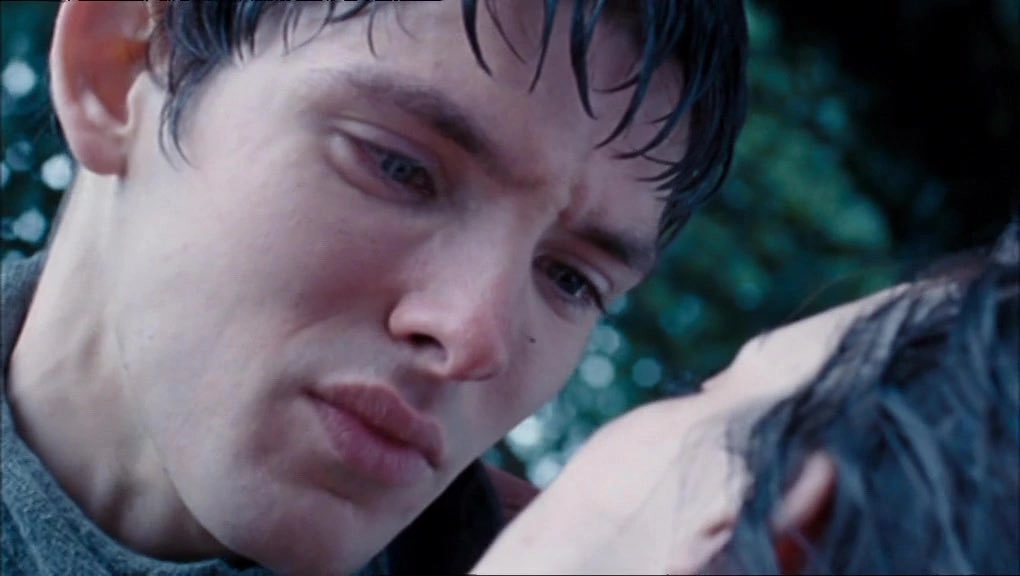 daily merlin on Twitter: "Merlin losing Freya in 2x09 / Merlin losing his father in 2x13 Every ...