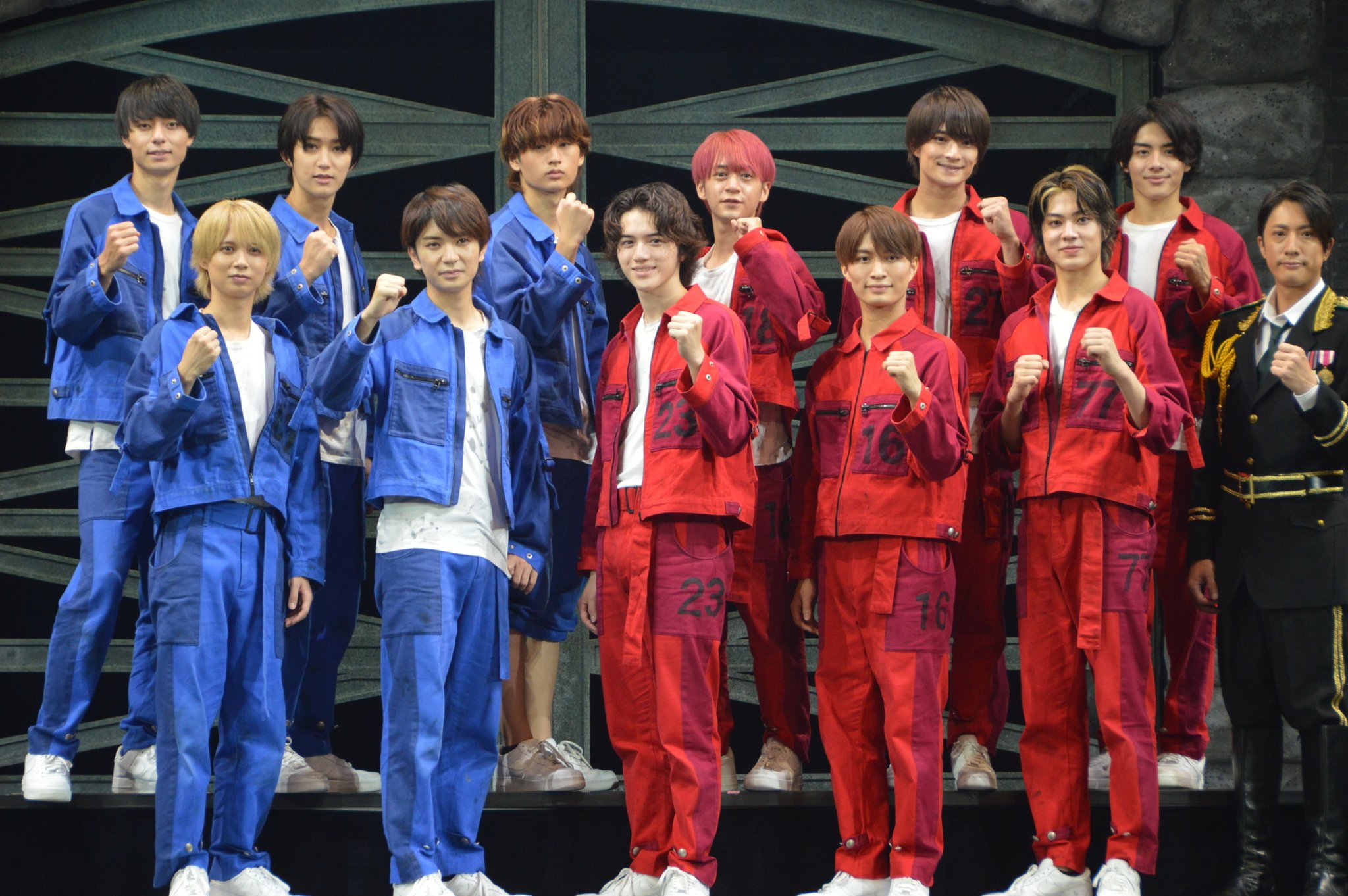 ORICON NEWS（オリコンニュース） on Twitter: "HiHi Jets＆美 少年の“おねだり攻撃”に内博貴がタジタジ「ほぼ山賊」（写真 全6枚） https://t.co ...