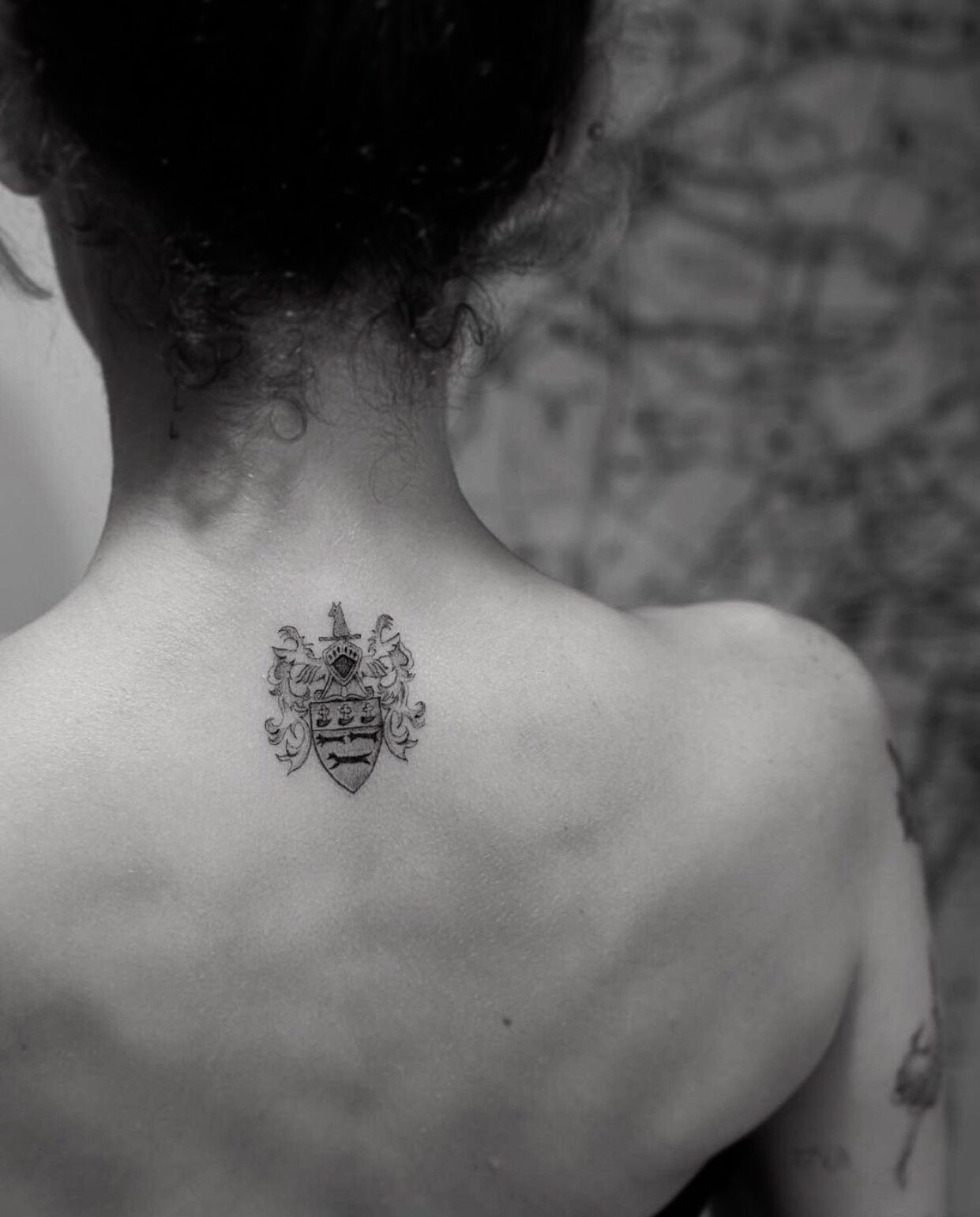 Miley Cyrus Tatoeage Van Vleugels Miley Cyrus Had Deze Opvallende