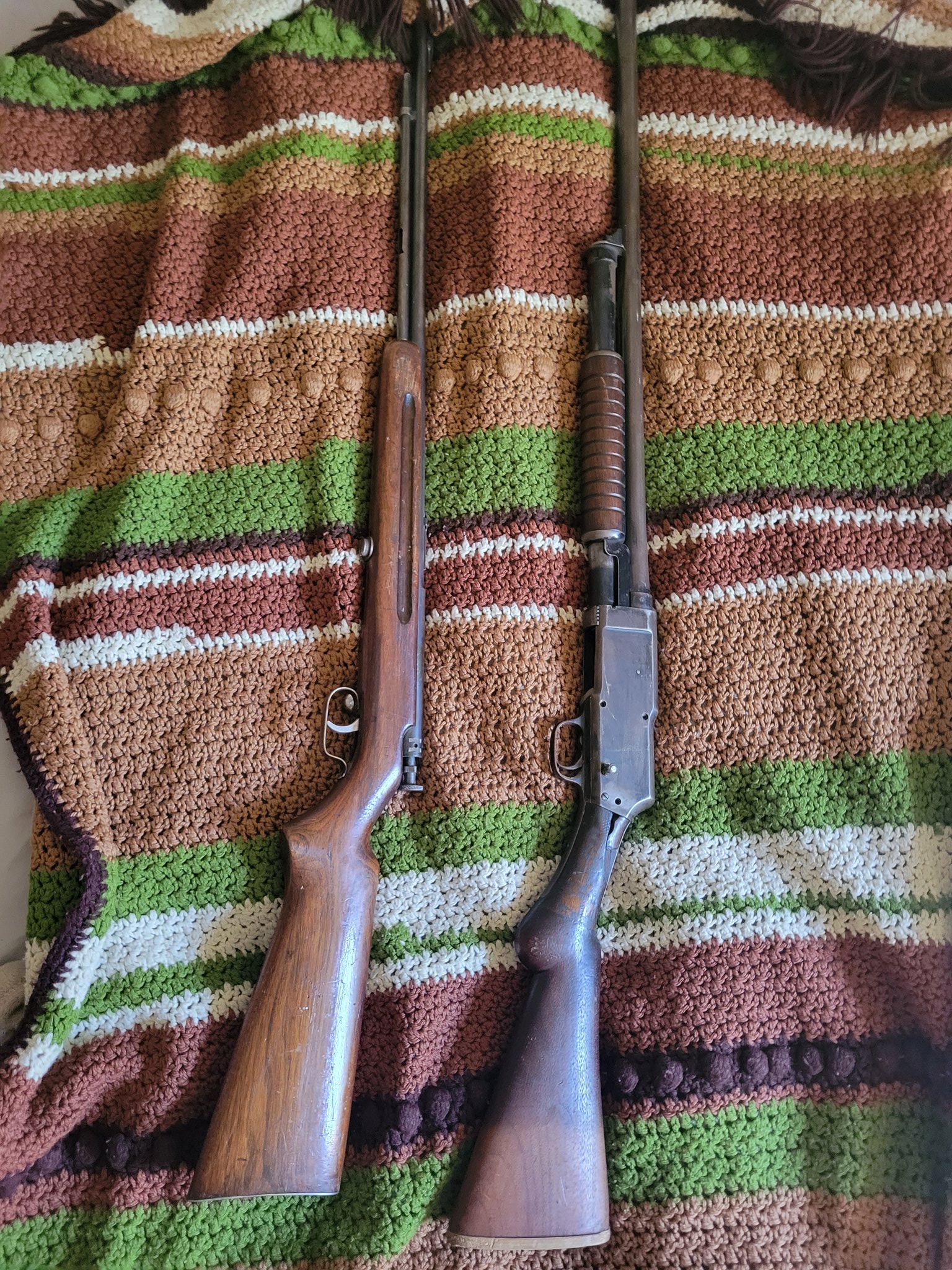 Dailyfanservice on Twitter: "@tlzii Guns. https://t.co/xnPzEKIGtY" / Twitter