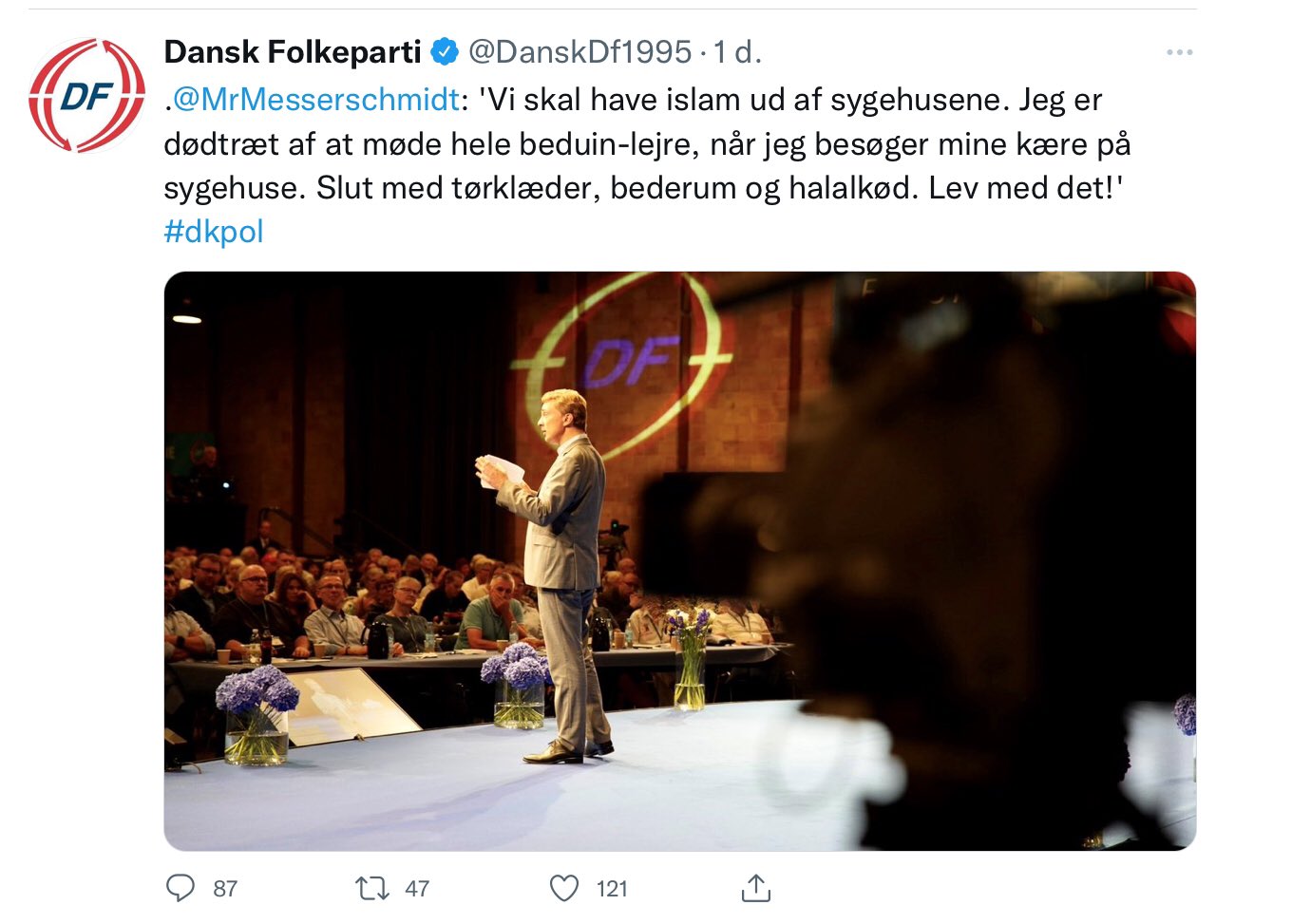 Rikke Sten on Twitter: "Jeg har stemt blåt hele livet og vil kæmpe for liberale værdier alle ...
