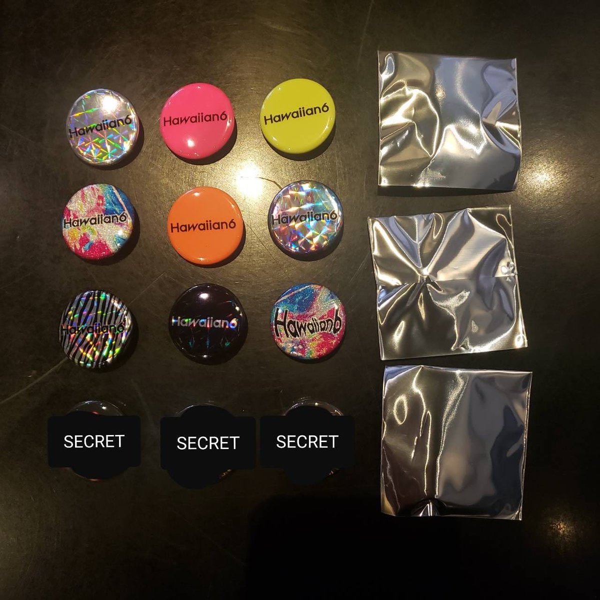 IKKINOTDEAD on Twitter: "【NEW MARCH ③】 HAWAIIAN6 presents 25th ANNIVERSARY ・リフレクターロゴTシャツ ・ロゴバッチ ...