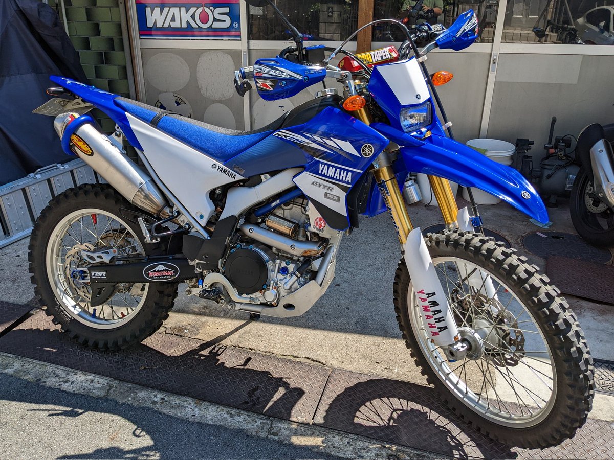 万治郎スタッフ☆リハビリ中 on Twitter: "【宣伝】 この車両、前後にテクニクスさんのソフトスプリングが入っているので、林道やコースでの操作性が格段と向上しております！ ノーマル ...