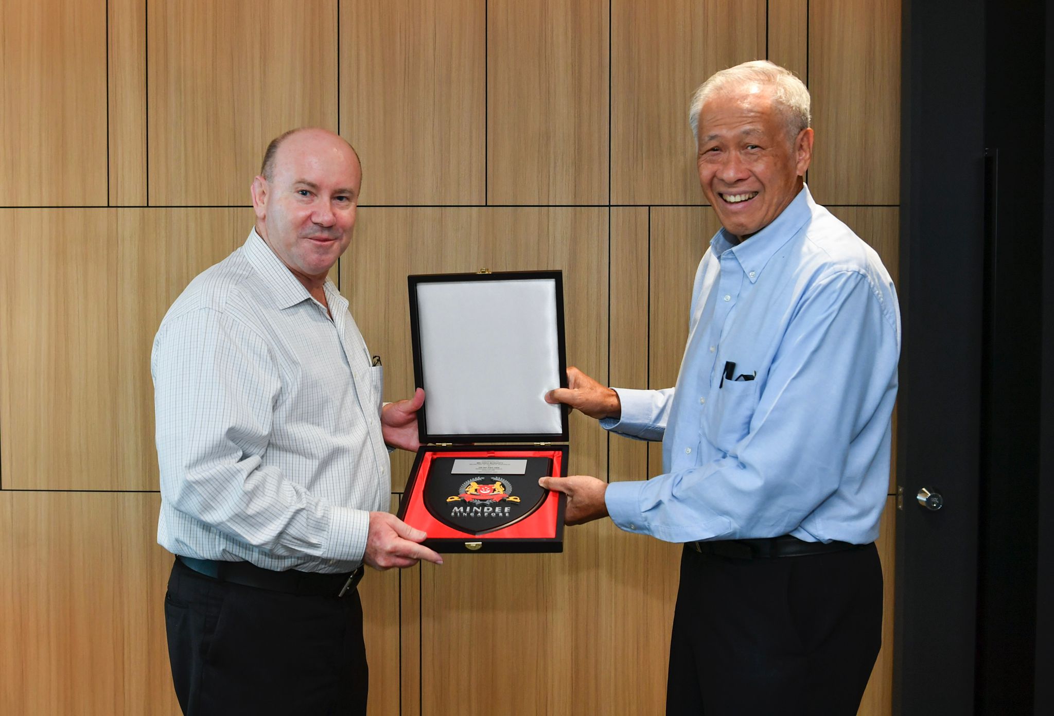 Ng Eng Hen on Twitter: "A warm welcome to @DefenceAust Secretary of Defence Greg Moriarty. Had a ...