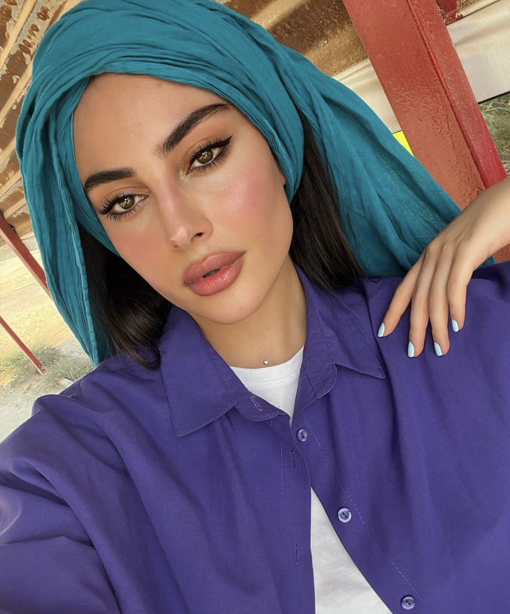 آزولا On Twitter واقعا خوشگله کاش این شکلی بودم🥲