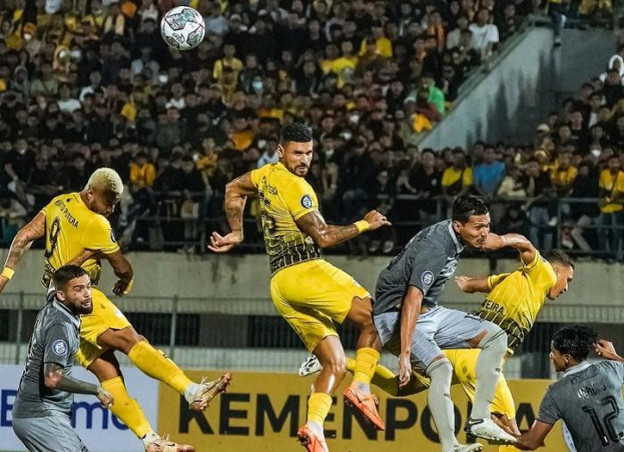 Barito Putera saat ini ada di posisi ke-17. Baru cetak empat poin dari ...