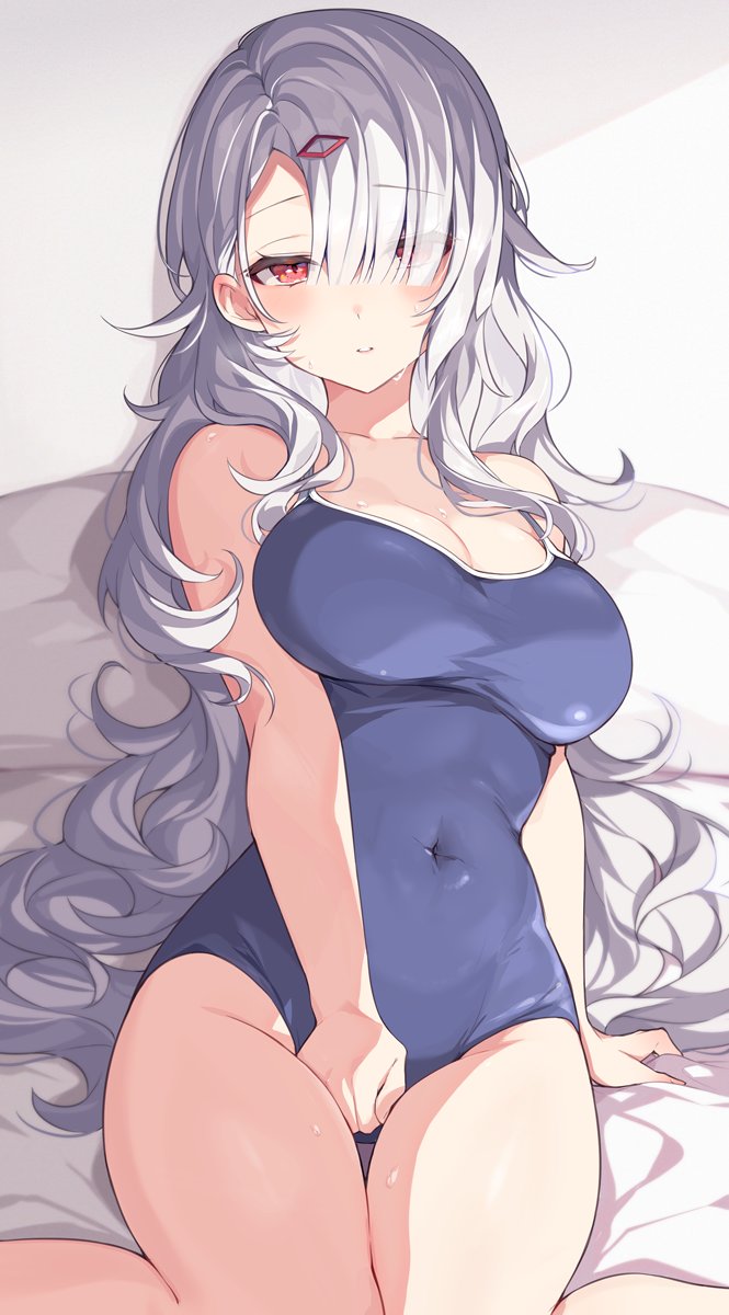 ぷきゅのすけ😭/C101土曜西の15a on Twitter: "スク水と黒ビキニ、どっち派？ https://t.co/q2P79gUSma" / Twitter