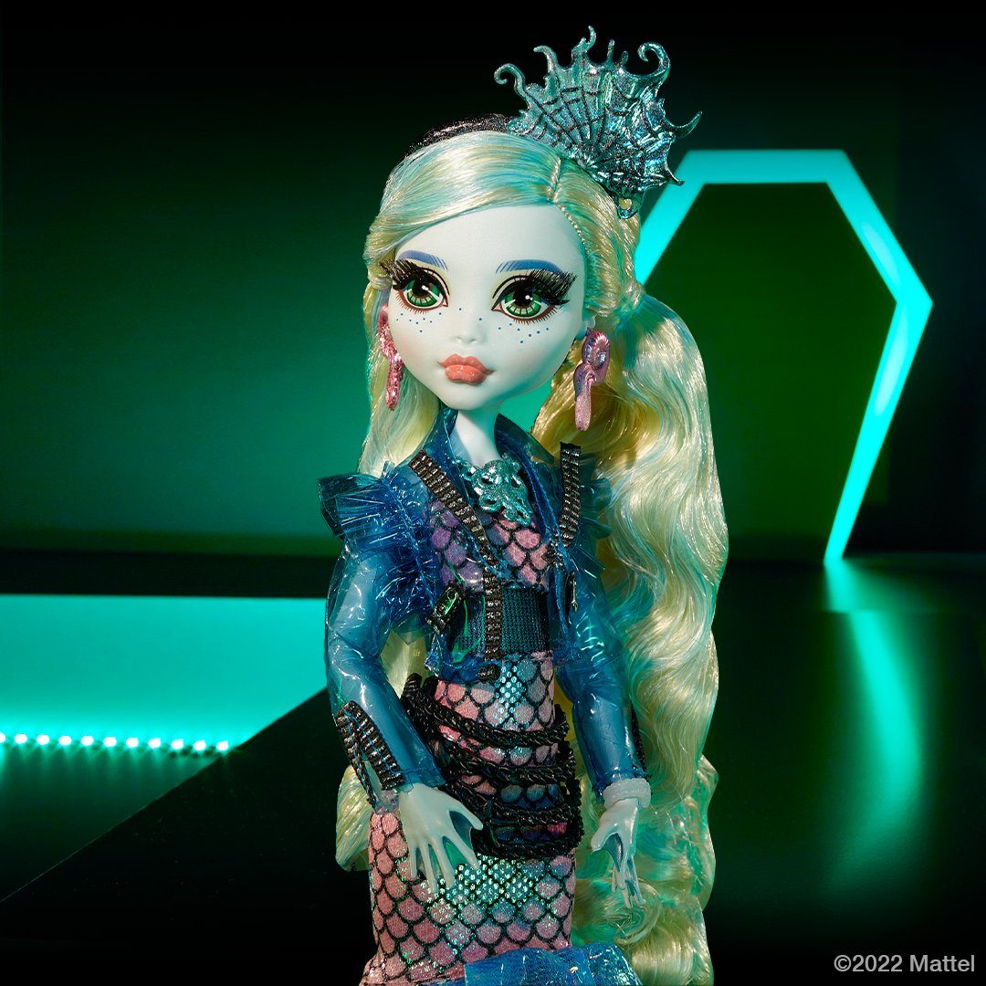 Doll Facing The Monsters New Monster High Haunt Couture Midnight